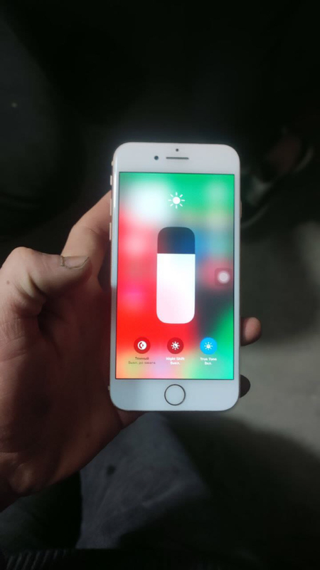 Iphone 8 sotiladi 257 gb 91 yomkis ayblari bor  narxi arzon 500 ming