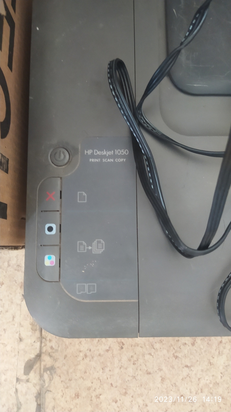 Продам два принтера 3в1 HP. Samsung