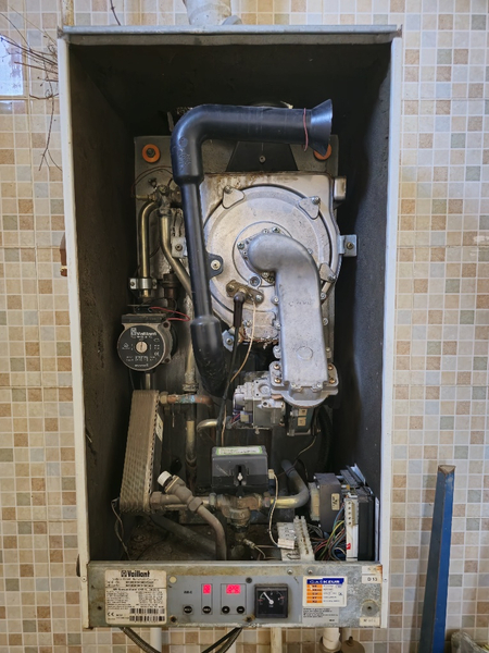 Продам запчасти от котлов VAILLANT