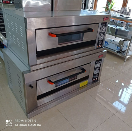 кандолат махсулотлар ишлаб чикариш учун ток ва газли печ бор.