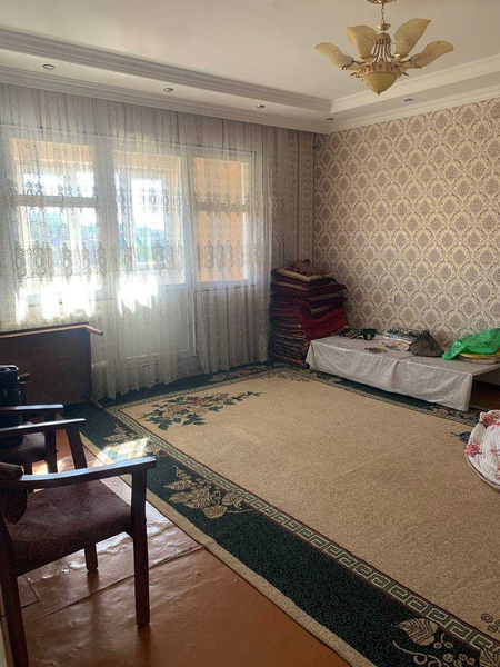 СРОЧНО !! Продается квартира в Яшнабаде 5/4/9 ( 140 кв/м ) Антей