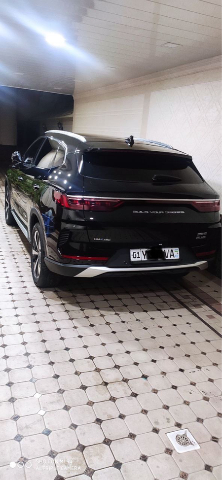 BYD Song Plus 3chi pozitsya Dm-i Gibrid Turbo