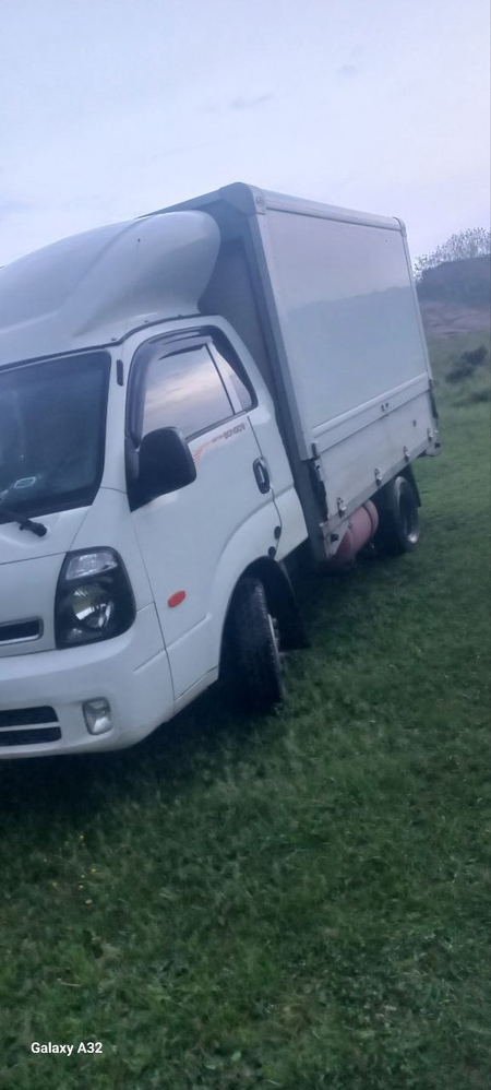 kia bongo yili 2016