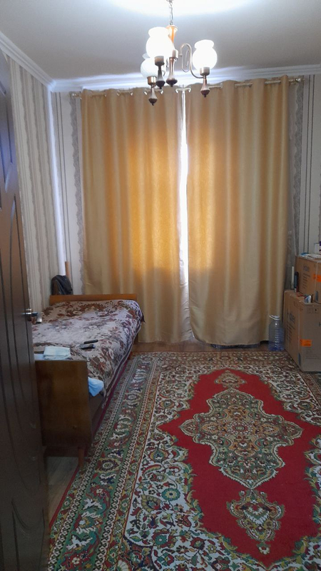 Продается 4 комнатная квартира
