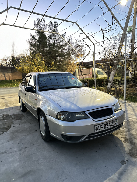Nexia 2 1,6 Срочно сотилади