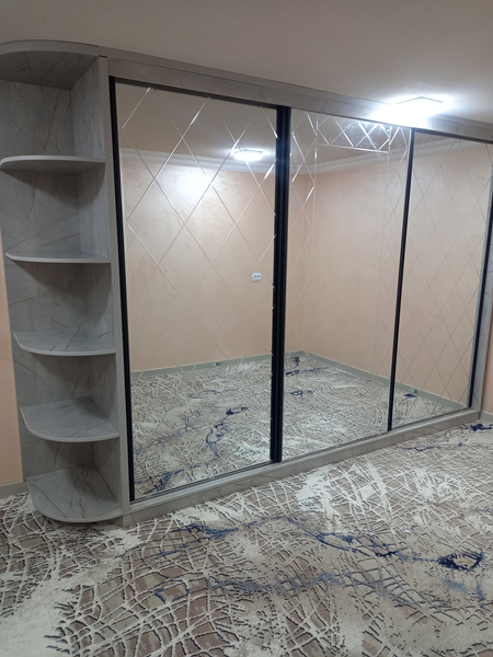 Мебельщик плотник дурадгор