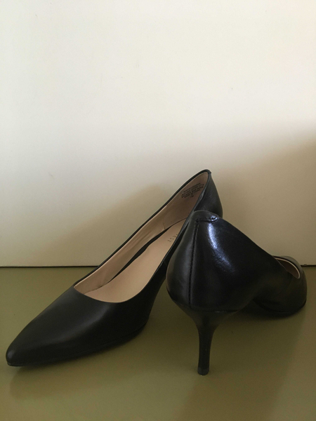 Брендовые туфли–лодочки Nine West
