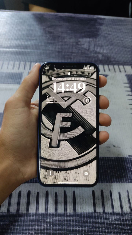 Iphone 12 sotiladi