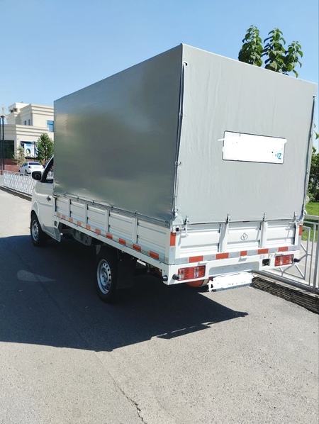 Changan yuk moshinasi Tent qilingan 2 ta 65 talik Metan gazi bor