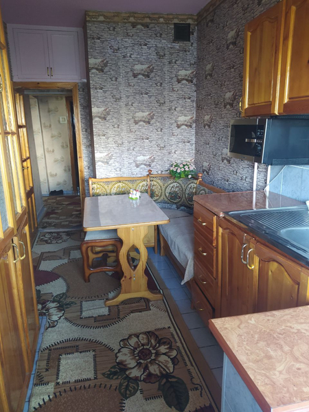 Максим Горкий метро енида 3 ком