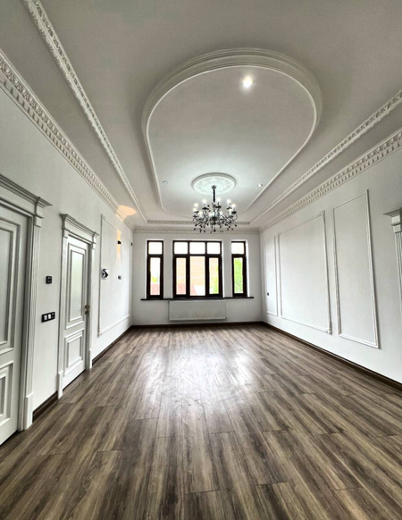 Продается Евро дом Ор-р: Улица Никитина 550 м2