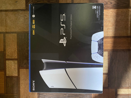 PlayStation 5 продается