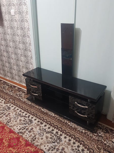 Подставка для вашей тв