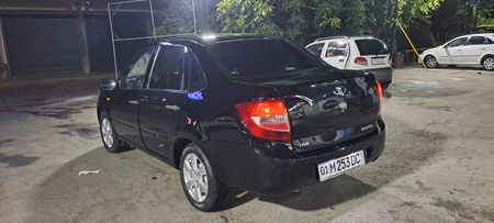 Lada granta sotiladi 2012 yil suyagi butun 8 klapan