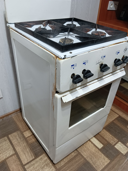 Продается Газовая плита в отличном состоянии, Чирчик ост Карвон
