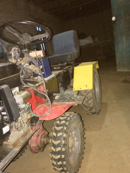 Mini traktor benzin matori hamda saryalka mator
