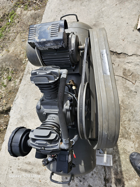 Kompressor SHIFOO 100 talik 220 ga ishlidi