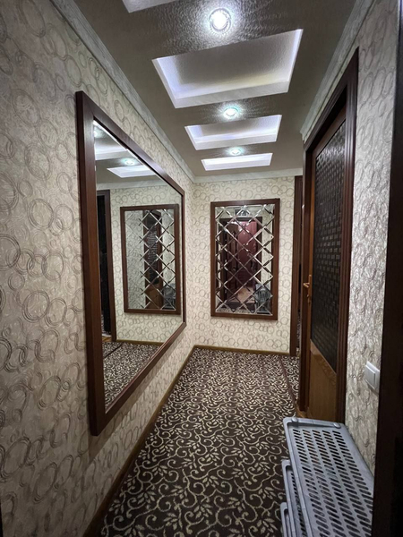 Сдаётся квартира 3х ком, ор. Партсъезд