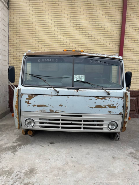 Kamaz kabinkasi sotiladi