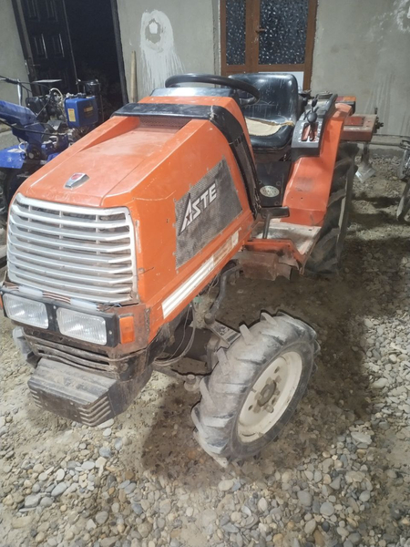 Mini traktor arzon narxga