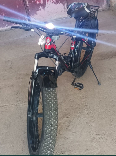 Velosiped sotiladi manzil samarkand xamma joyi ideal б.у