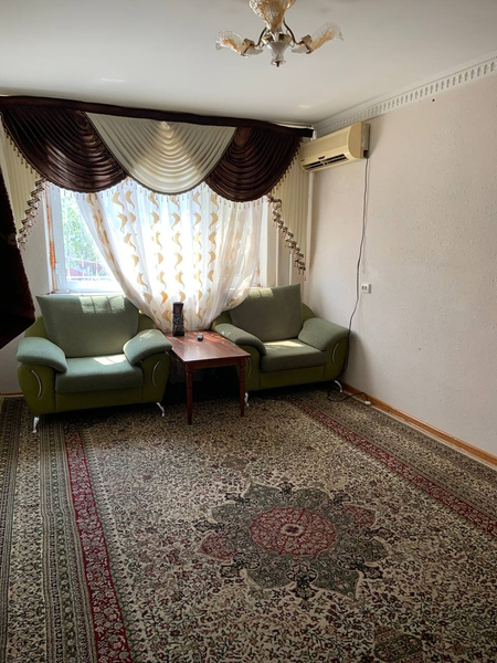 Продается 2 -х квартира на 1 этаже