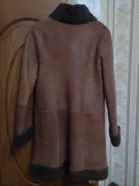 Продам натуральные дублёнки.