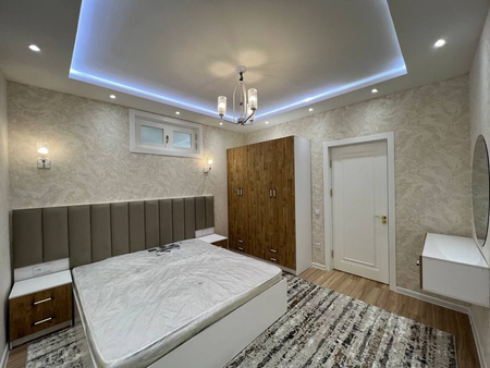 Продаю 4х ком.Люкс.кв. новостройка 117м² 3-этаж ул.Гагарина 121.900$