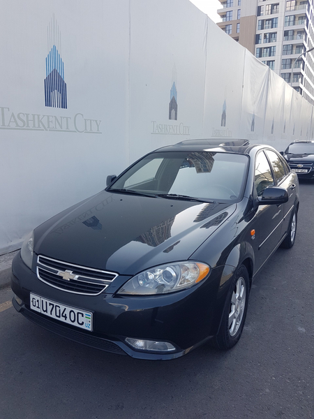 Lacetti sotiladi jentra qilingan