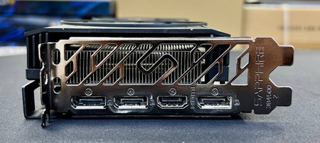 Продается видеокарта б/у PULSE AMD Radeon™ RX 6700 XT