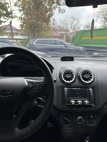 Срочно продам Carrozeria 009
