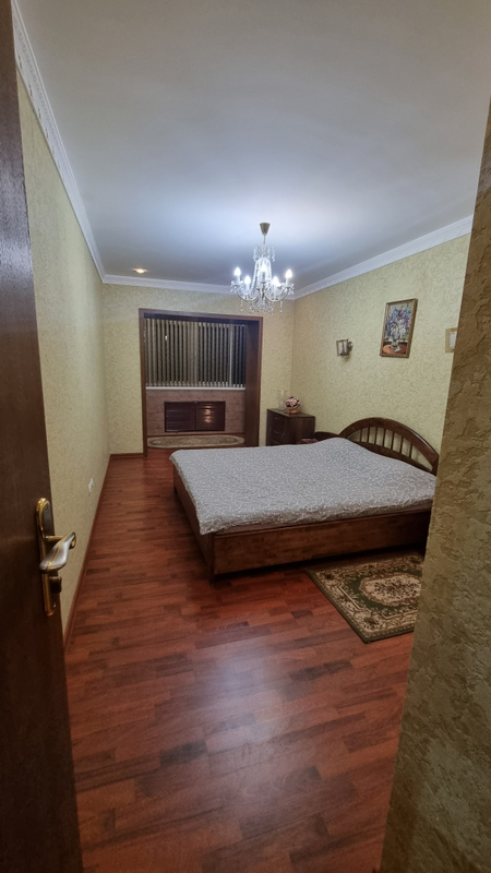 Аренда ЦУМ, 110 школа, м. Космонавтов, центр, спецплан 2/3/4, 85 м²
