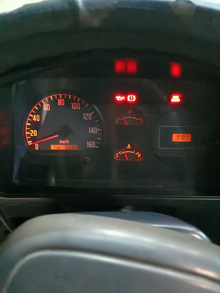 Isuzu moshin sotiladi