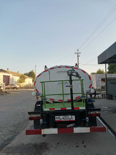 Dongfeng Suv tashish Mashinasi. 33000 probek. Dizel yoqilg\\\'i