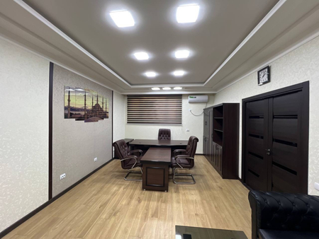 Аренда подОфис. Ориентир-Паркентский Базар 85м2 1700$ торг