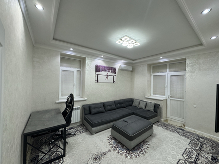 Qushbegi Golden House da 2 xonali kvartira ijarag beriladi