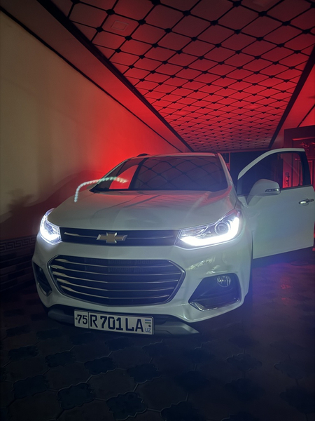 Tracker 1 premier