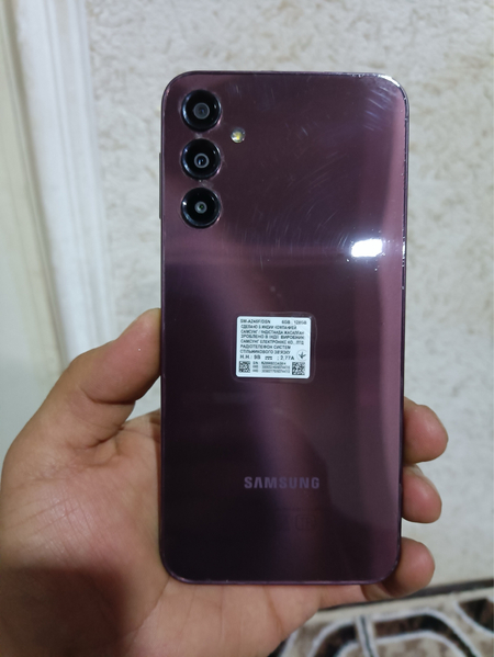 Samsung A24 ideal