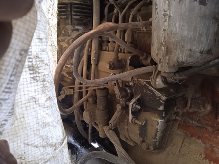 MTZ traktor karobka zadnimos zur vomishlidi