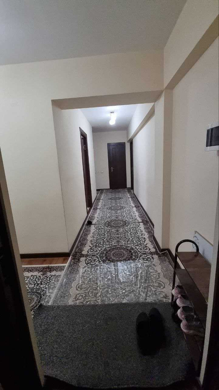 (К117698) Продается 3-х комнатная квартира в Шайхантахурском районе.