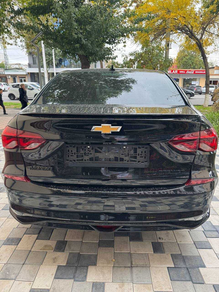 Chevrolet Monza 1.5 masla