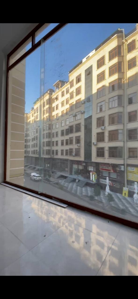 Сдается в оренду от подвала до 2 го этажа!