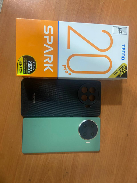 TECNO SPARK 20 PRO PLUS karopga dakement srochno sotiladi