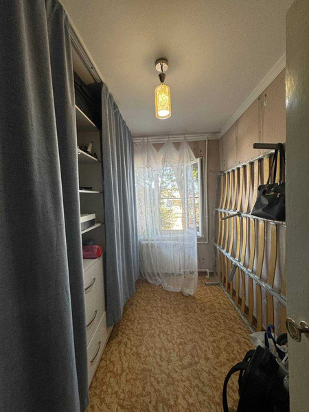 V3753 3/2/4 Чиланзар 8кв Ор.р: ТРЦ Парус  54м2 Средний ремонт