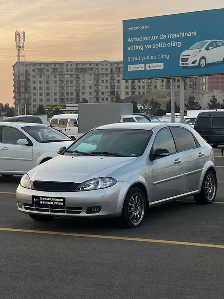 •Lacetti Hatchback 2005•