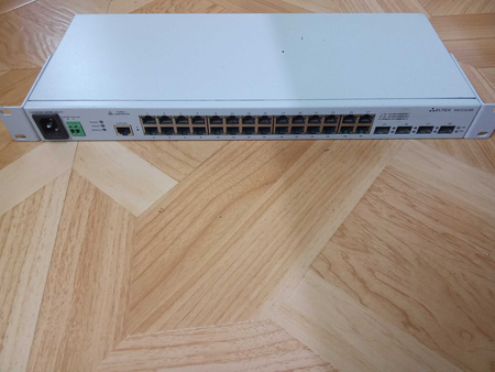 Продаю Eltex Ethernet-коммутатор, модель: MES2428B