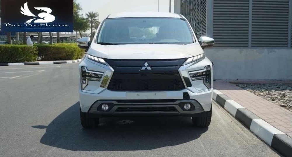 MITSUBISHI XPANDER 1.5L   7- местный с полными опциями модель