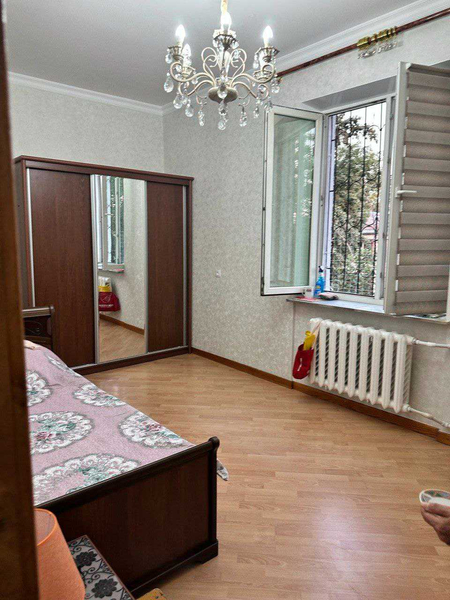 Срочно продаётся 3/3/4/90м2 МЕТРО Буюк Ипак Йули КИРПИЧНЫЙ