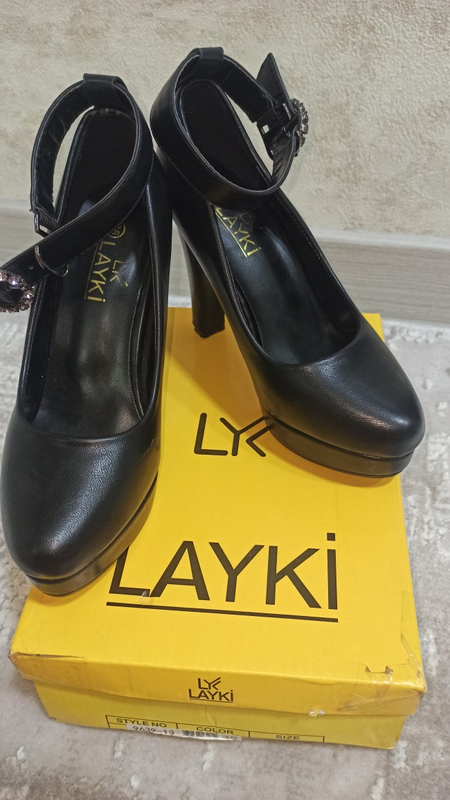 Туфли размер 36. Layki