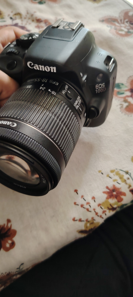 Canon EOS 100D sotiladi